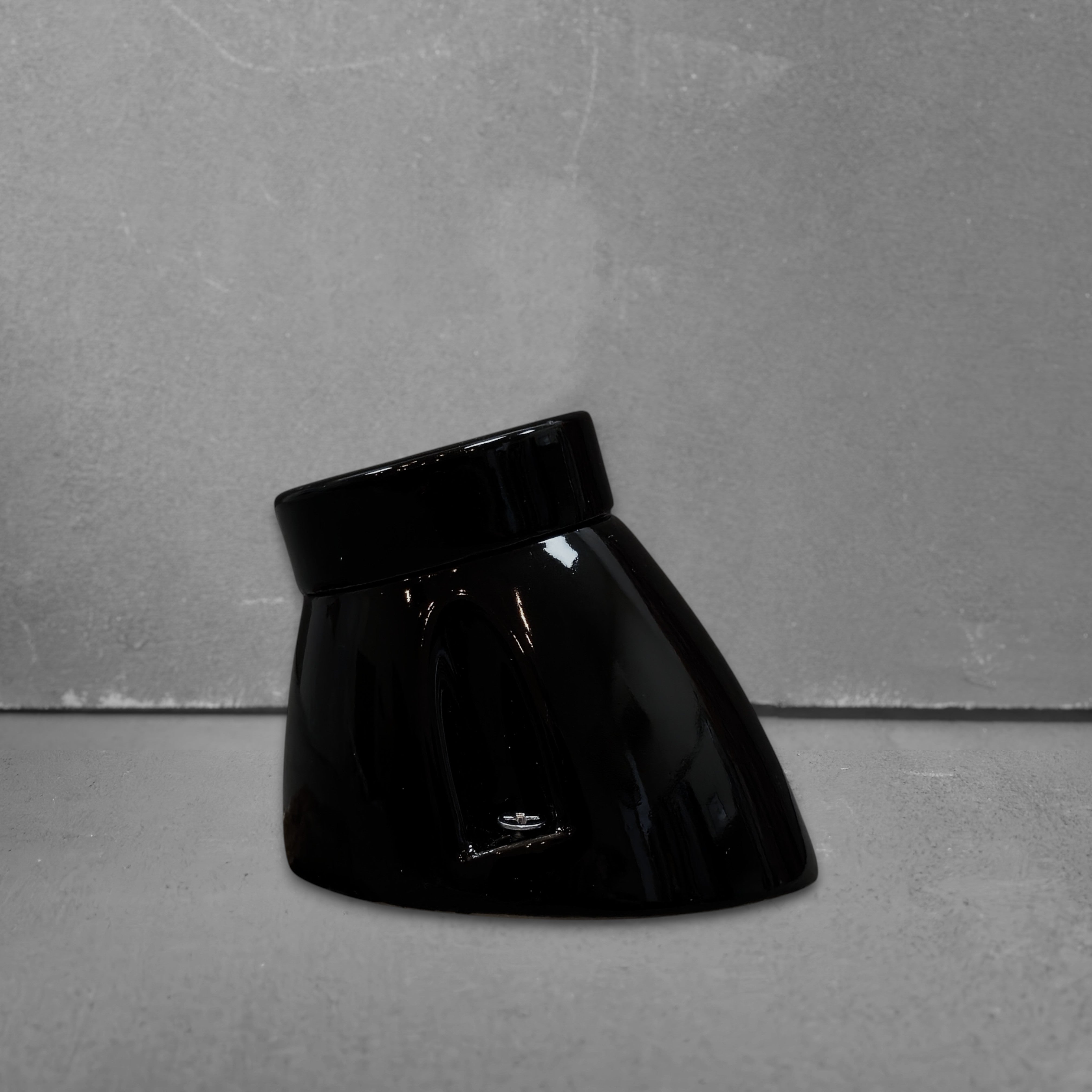 Black Ceramic Surface Mount E27 Lamp Holder - Inclined – Olde Worlde